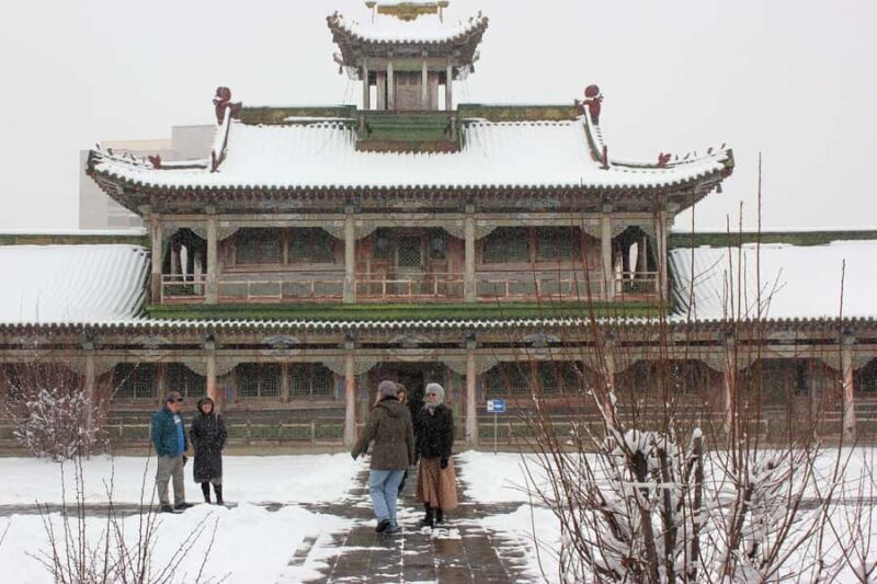 Ulaanbaatar: Skiing and Sightseeing Customizable Tour - Key Points