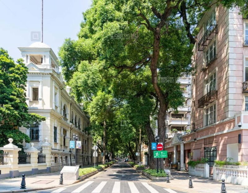 Ultimate 1-Day in Guangzhou: History, Flavor & Nightlife - An Introduction to the Day in Guangzhou