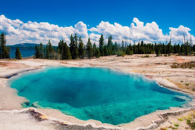 Ultimate Audio Tours: Yellowstone, Glacier, Grand Teton & Banff - Who Would Enjoy This Tour?