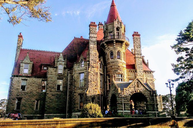 Ultimate Group Package Tour of Victoria - FAQs