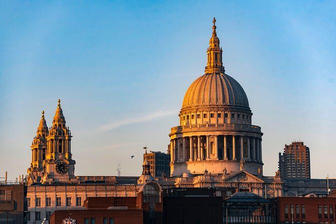 Ultimate introduction to photography in Central London - The Locations & Itinerary