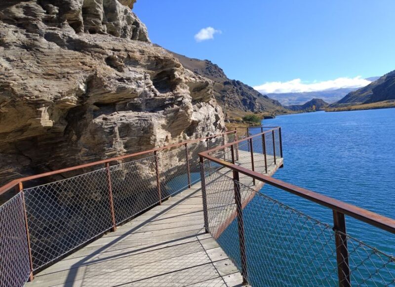 Ultimate Lake Dunstan Bike Hire, Shuttles And Boat Return - An In-Depth Look at the Lake Dunstan Experience
