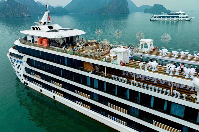 Ultimate Luxury Halong Bay Day Trip from Hanoi with Pool & Buffet - An In-Depth Look at the Luxury Ha Long Bay Day Trip
