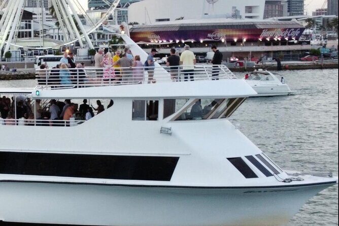 Ultimate Miami Boat Party with Free Open Bar & Live DJ - Key Points