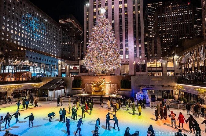 Ultimate NYC Christmas Lights At Night Walking Tour - Who Would Enjoy This Tour Most?