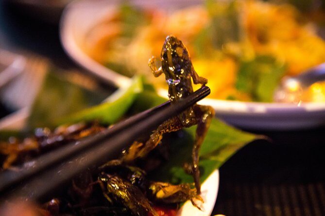 Ultimate Phnom Penh Food Tour by Tuk Tuk: 20 Tastings and Drinks - Experience Details and Breakdown