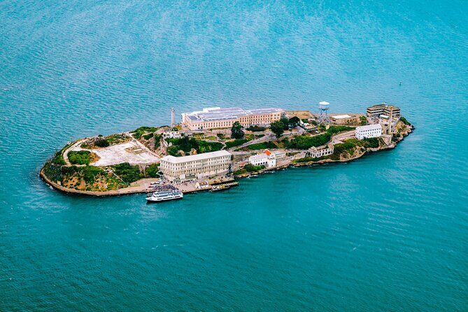 Ultimate San Francisco Tour: Alcatraz, Muir Woods and Sausalito - An Extensive Look at the Experience