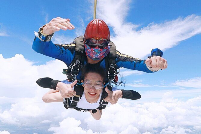 Ultimate Skydiving Experience in Pattaya with Hotel Transfers - Deep Dive into the Details