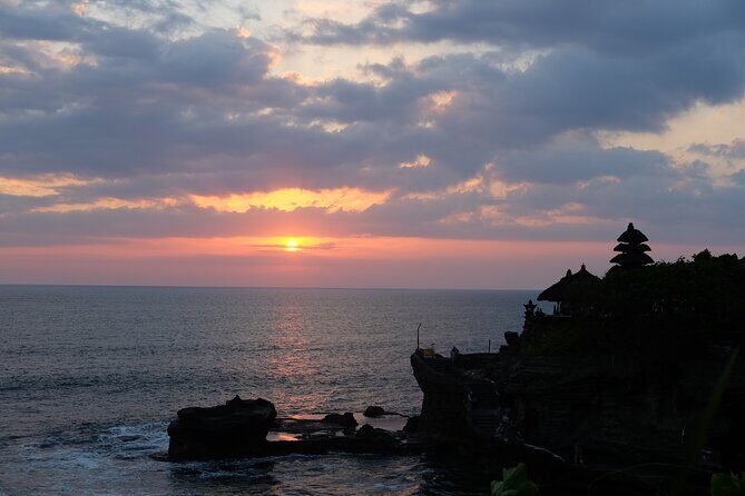 Ulun Danu Bratan Temple with Tanah Lot Sunset - Detailed Review of the Experience