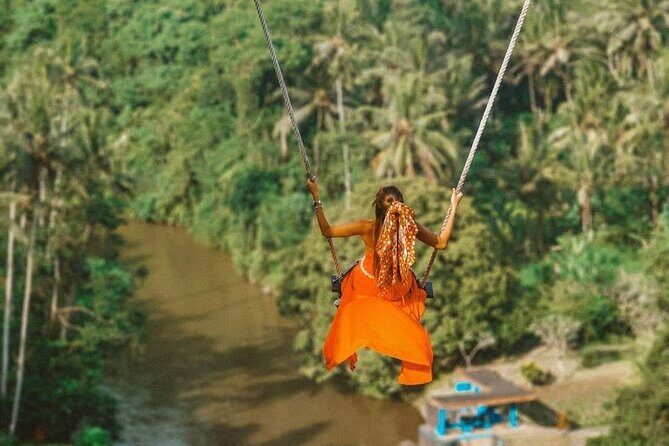 Ulundanu Bratan Temple, Scenic Waterfall & Tanah Lot Sunset Tour - What’s Included and What to Consider