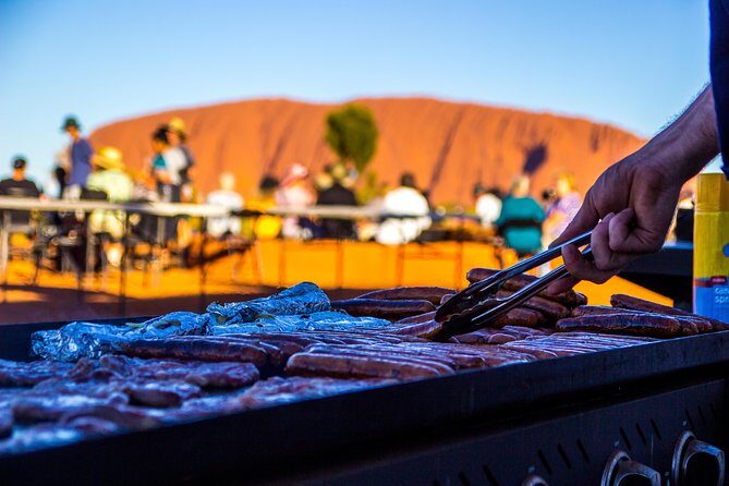 Uluru Experience with BBQ Dinner - Introduction to the Tour