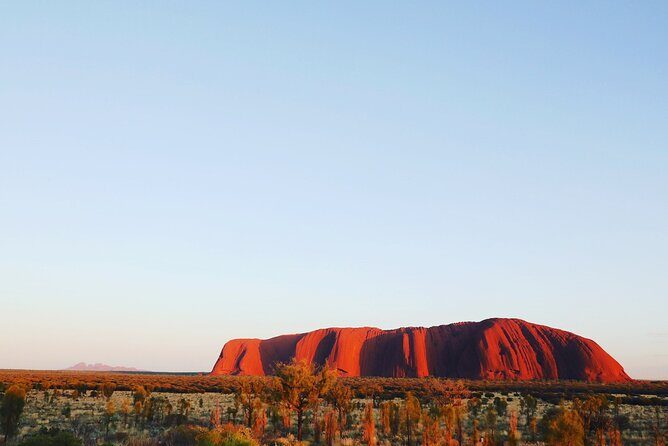 Uluru Overnight Escape from Alice Springs - An Introduction to the Heart of Australia
