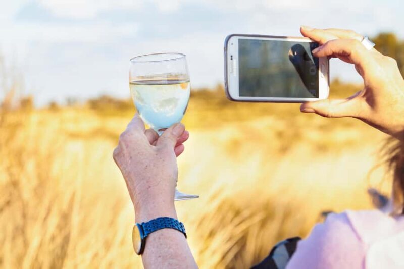 Uluru: Sacred Sites Tour + Sparkling at Sunset & BBQ Dinner - The Cultural and Natural Significance