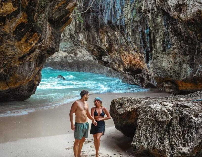 ULUWATU : gwk,tanah barak cliff,suluban beach - The Sum Up