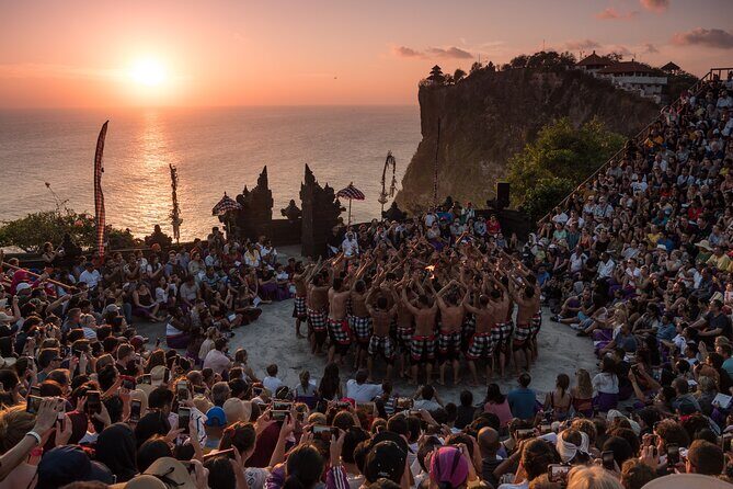 Uluwatu Sunset Experience: Kecak Dance and Dinner at Jimbaran - Key Points