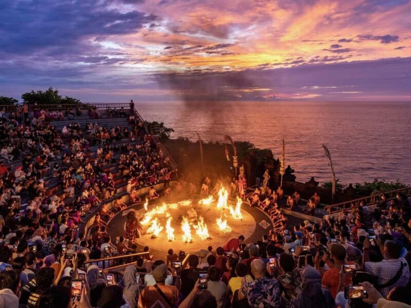 Uluwatu Sunset Temple - Kecak Dance Show & Seafood Dinner - Discover Bali’s Iconic Uluwatu Sunset