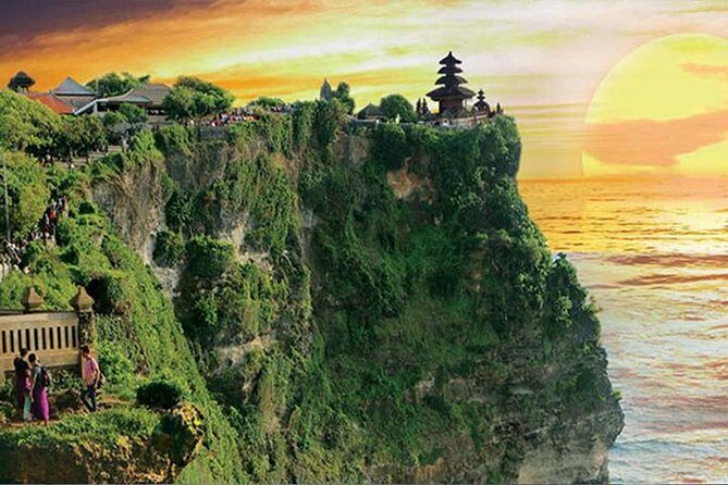 Uluwatu Sunset Temple Tour - The Experience: A Deep Dive into the Uluwatu Sunset Temple Tour