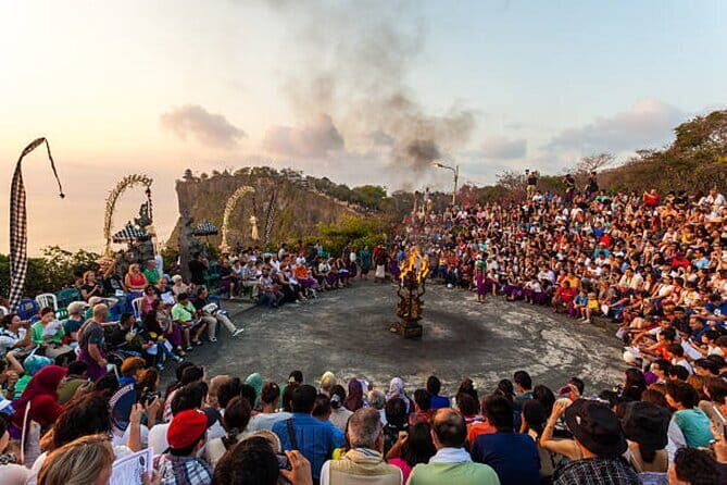 Uluwatu Temple and Kecak Sunset Dance - Practical Details and What They Mean for Travelers