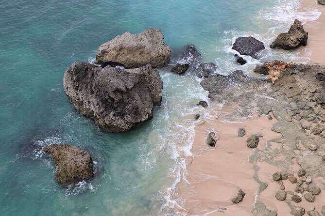 Uluwatu Temple Excursion - FREE WI-FI - Key Points