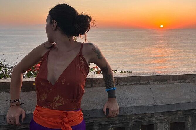 Uluwatu Temple Scenic Beaches and Fire Kecak Dance Tour - Introduction to the Uluwatu Temples and Beaches Tour