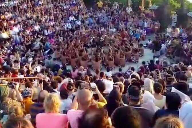 Uluwatu Temple Sunset Tour & Dinner at Jimbaran Bay - FAQ