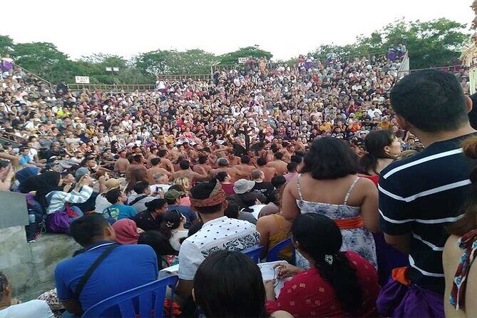 Uluwatu Temple with Sunset Tours - A Detailed Look at the Uluwatu Temple with Sunset Tours