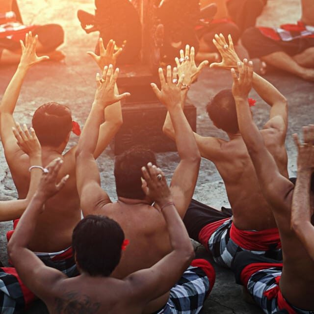 Uluwatu: Temples, Kecak Dance With Breathtaking Views - Who Should Consider This Tour?
