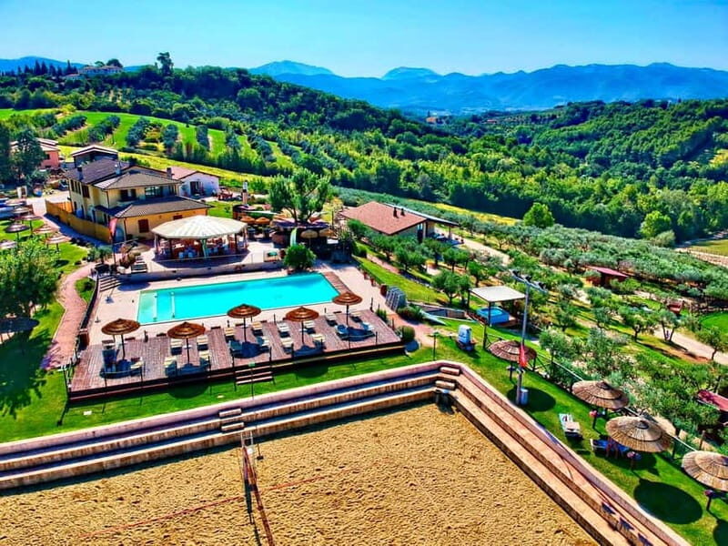 Umbria: Spoleto A Day of Pickleball, Flavours and Nature - Key Points