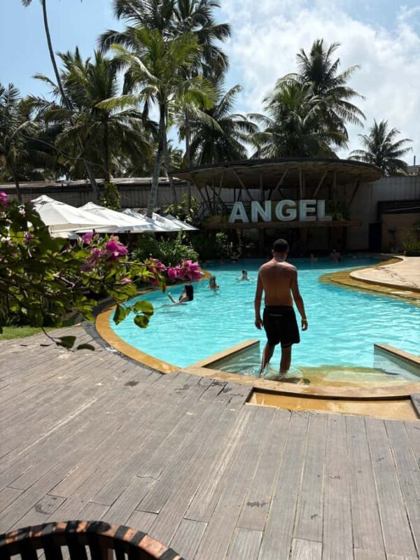 Unawatuna: The Angel Beach Dip&Dine and Cocktails Experience - Why This Experience Works