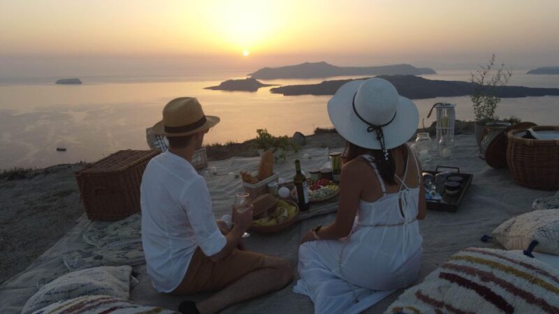 Uncrowded Santorini Sunset PicNic - The Itinerary and Its Unique Appeal