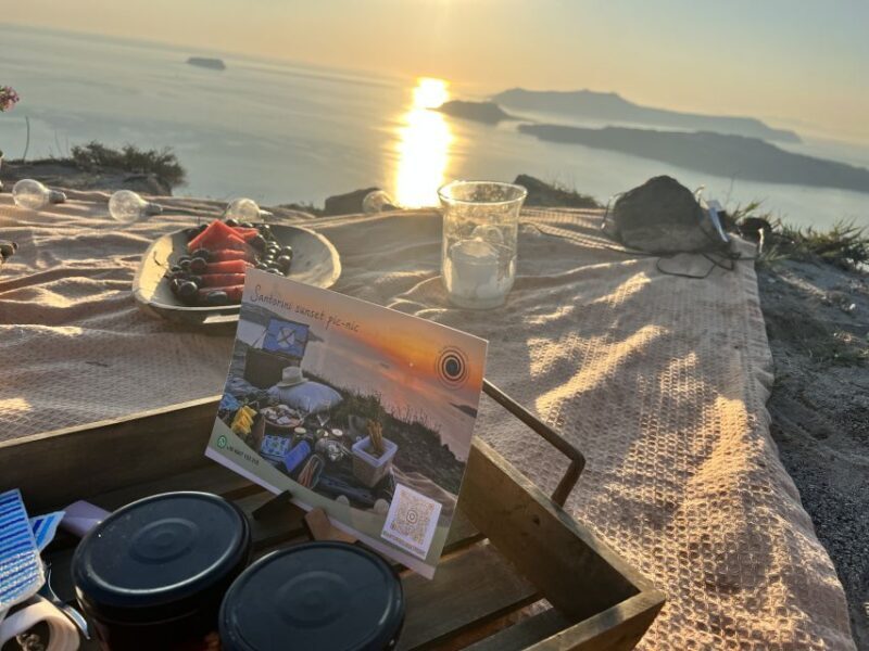 Uncrowded Santorini Sunset PicNic - Who Should Consider This Tour?