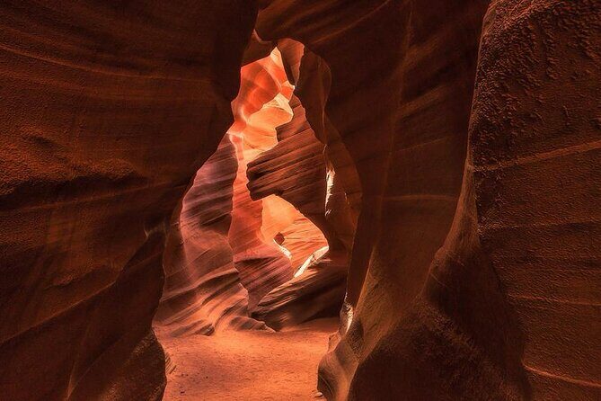 Under the Sky of the Great West Antelope Canyon and Horseshoe Bend - An In-Depth Look at the Tour Experience