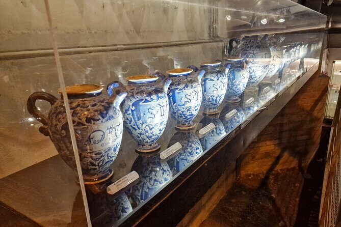 Underground of Trevi Fountain, Spanish Steps PRIVATE TOUR - Authentic Traveler Perspectives