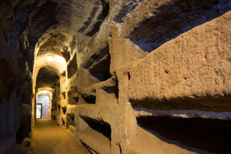 Underground Rome: Catacombs and Mamertine Prison Tour - Key Points