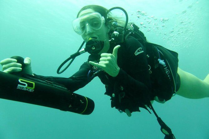 Underwater Scooter Dive (Certified Divers Only) Makena Wailea - The Authentic Maui Marine Life