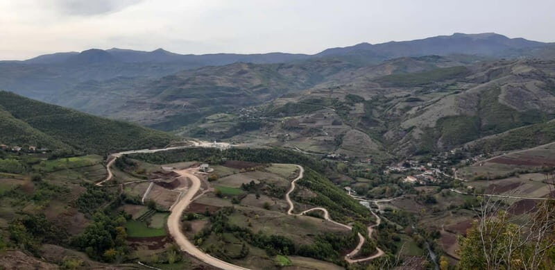 UNESCO Heritage Tour: Ancient Lin & Royal Tombs of Selca - Key Points