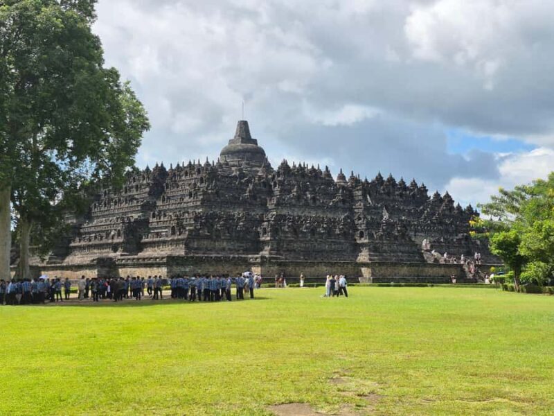 UNESCO Tour: Borobudur Top Access (Ticket Help) & Prambanan - A Day with UNESCO’s Finest Temples: What to Expect