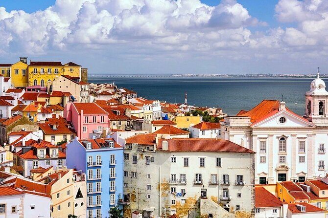 Unforgettable 3 Hours Lisbon City Tour with Tuk Tuk - Key Points
