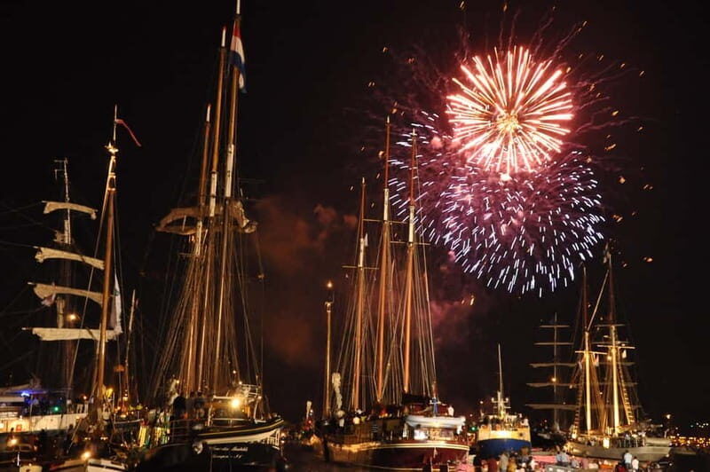 Unforgettable SAIL 2025 Night  Drinks & Fireworks - Practicalities and Tips