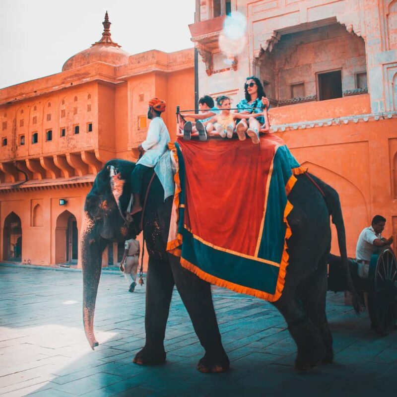 Unforgettable tour of Taj Mahal with car and guide - A Deep Dive into the Experience