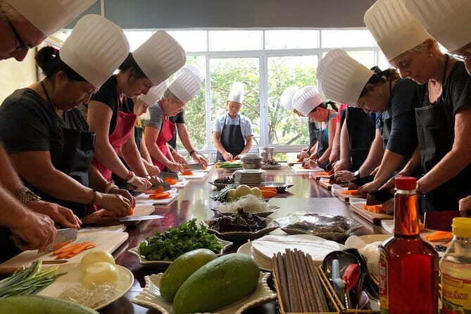 Unique Hanoi cooking class in a garden house with a local host - FAQ