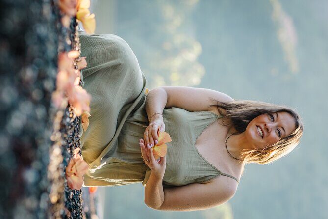 Unique photo shoot in the heart DE Moorea: Beach & mountain combo - Authentic, Professional Guidance