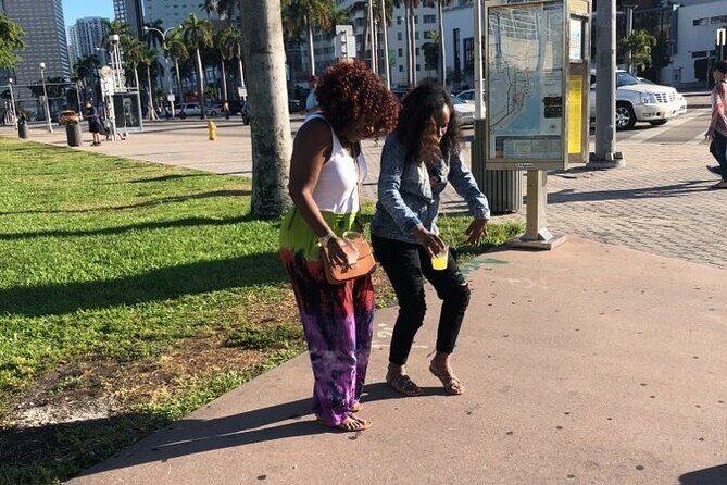 Unique Scavenger Hunt Experience in Miami by Wacky Walks - Key Points