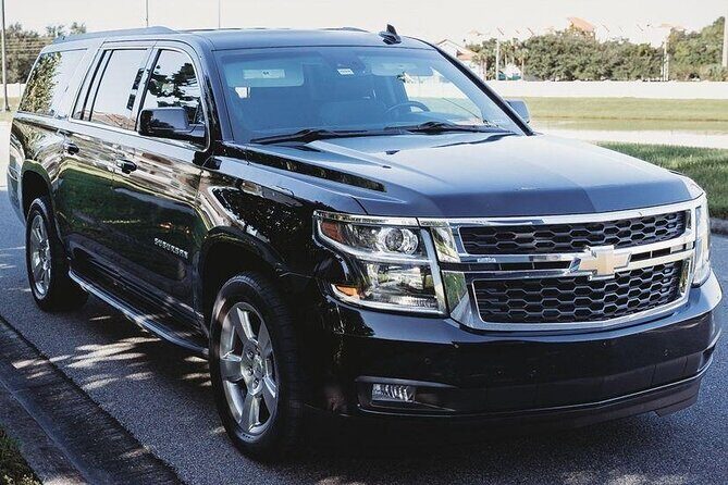 Universal Orlando Resorts to Orlando Airport MCO Private Transfer - Who Should Consider This Service?