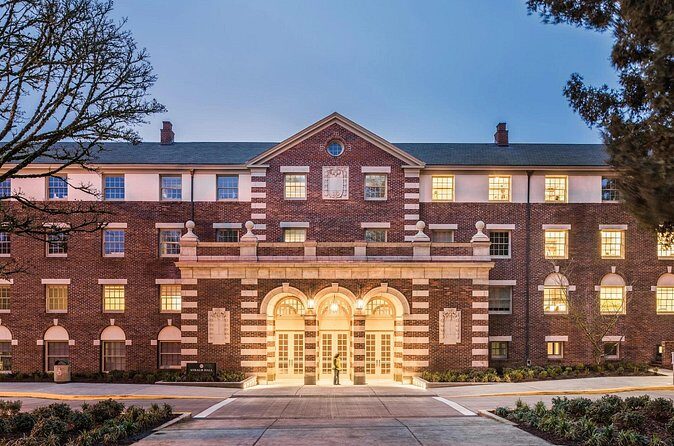 University of Oregon Scavenger Hunt and Escape Game - FAQs