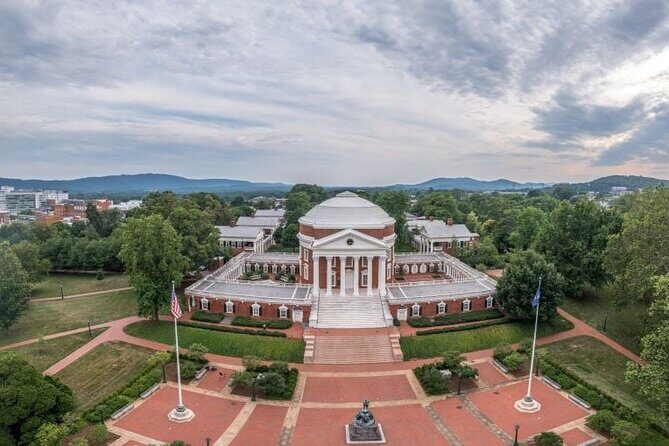 University scavenger Hunt: Grounds Explorers: The UVA hunt - Key Points