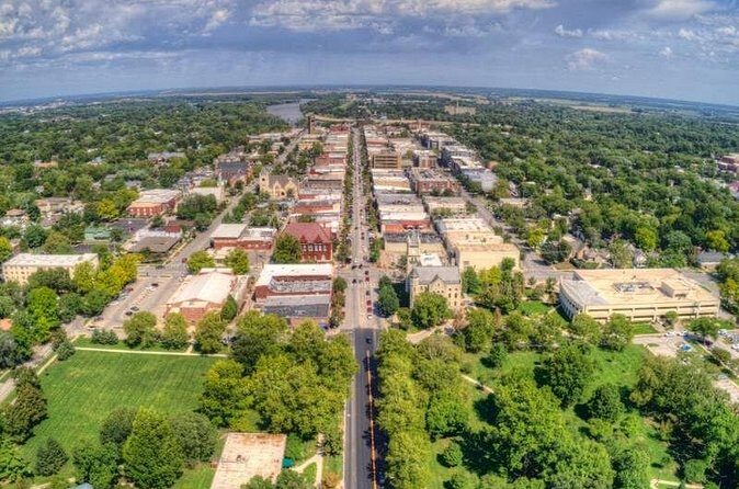 University Scavenger Hunt Soaring and Strolling Around Lawrence - The Sum Up