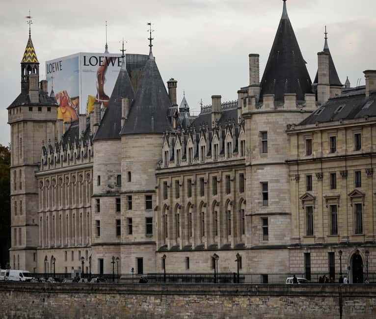 Unknown Paris: Walking Tour with an Expert Guide - Final Thoughts