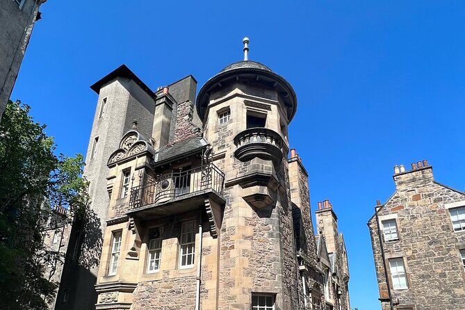 Unmissable Edinburgh Private Sightseeing Tour - The Sum Up