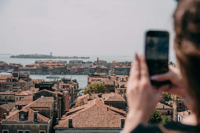 Unseen Venice: Hidden Streets and Rooftops Views - What Makes This Tour Stand Out?